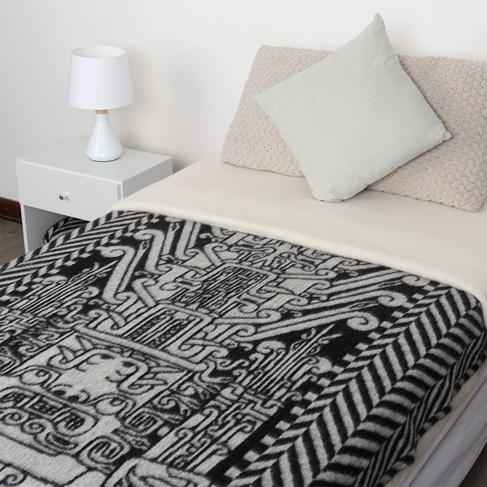 Raimondi Stele Alpaca Throw Blanket – Alpaca Warehouse